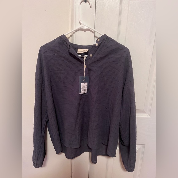 Universal Thread | Tops | Nwt Universal Thread Oversized Shirt | Poshmark